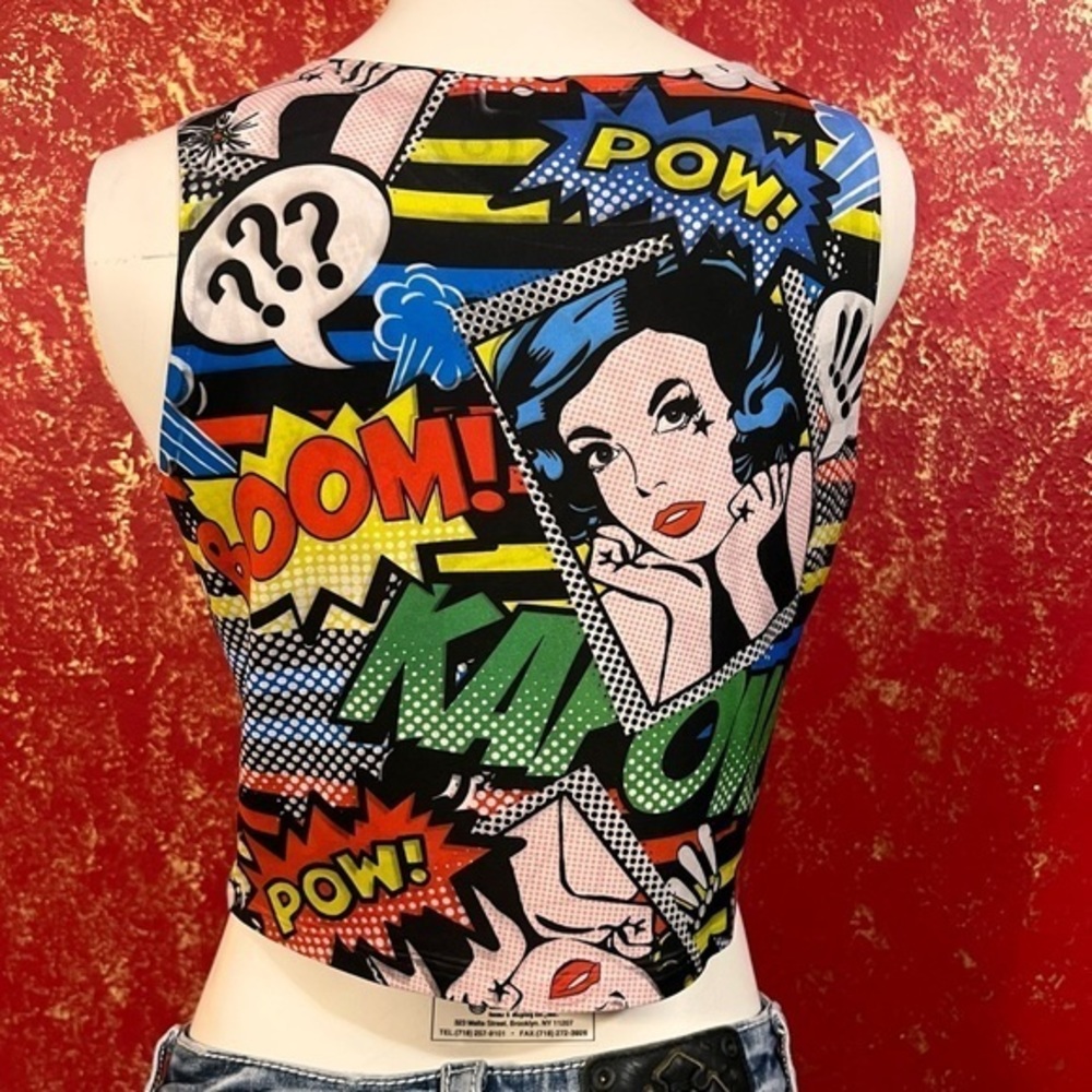 Blush Vintage Comic Strip Kapow Pow Boom Crop Top Tan… - Gem